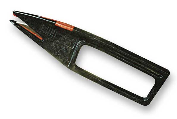 Mueller M-Cutter Tape Cutter | Performance Health